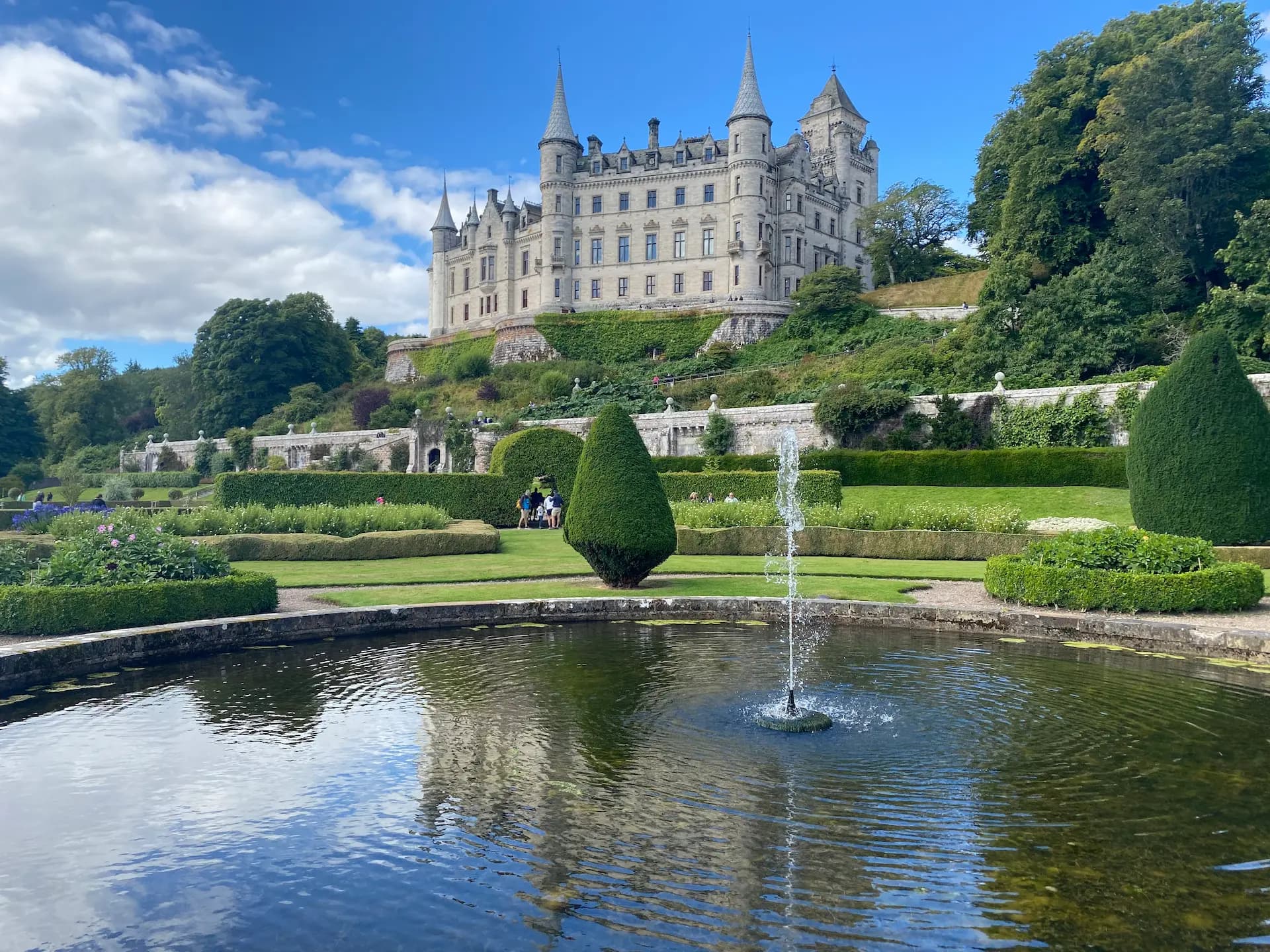Loch Ness Monster: Story & Folklore | Venture Highland
